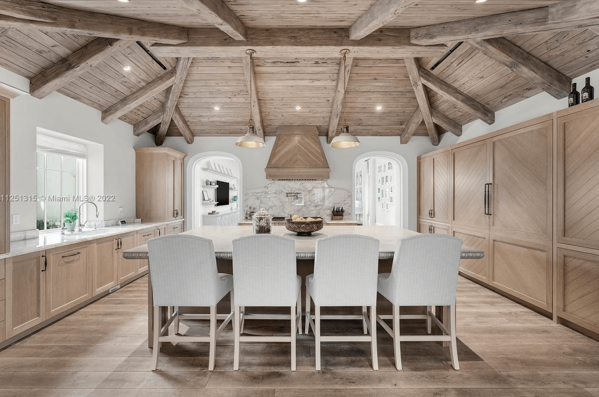 Incredible $47 Million Florida Compound (PHOTOS)