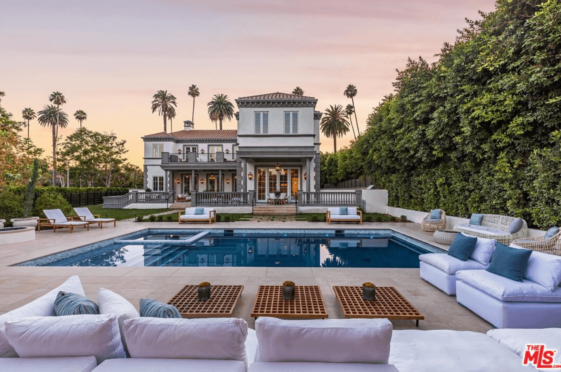 $35 Million Beverly Hills New Build (PHOTOS) - Homes of the Rich