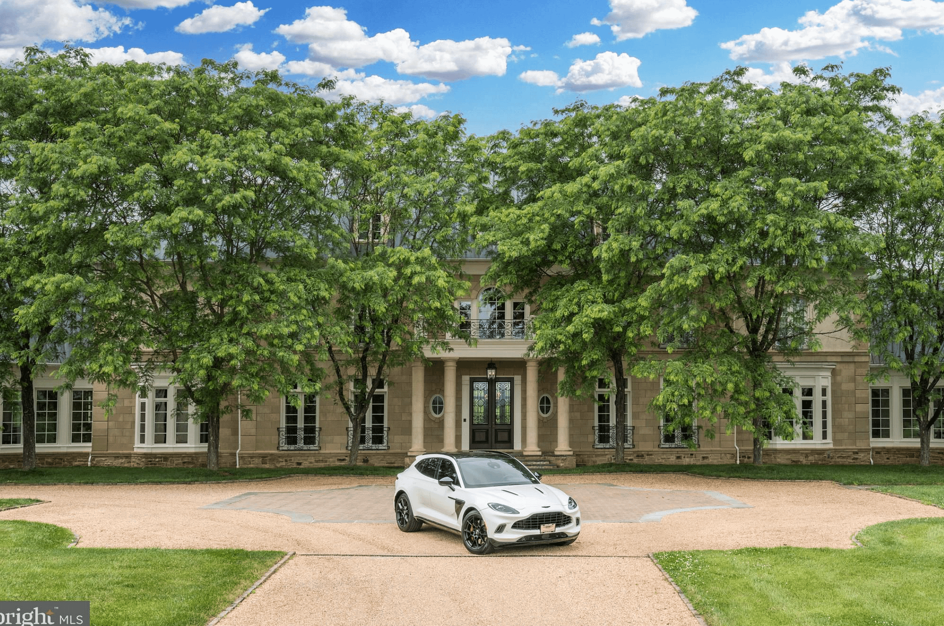 2,000 Acre Estate In Hume, Virginia (PHOTOS)