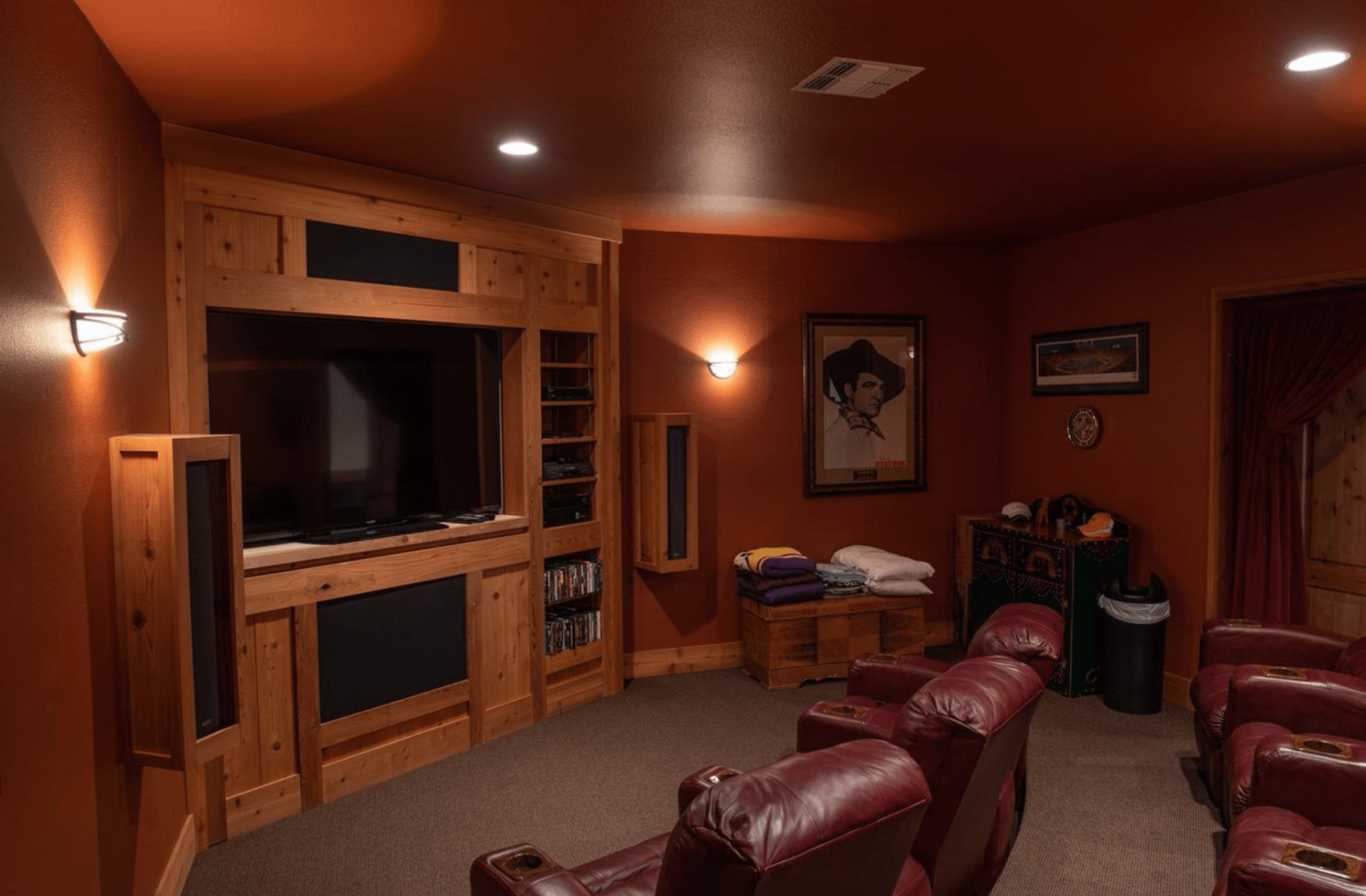 67 Acre Texas Estate With Private Lake (PHOTOS)