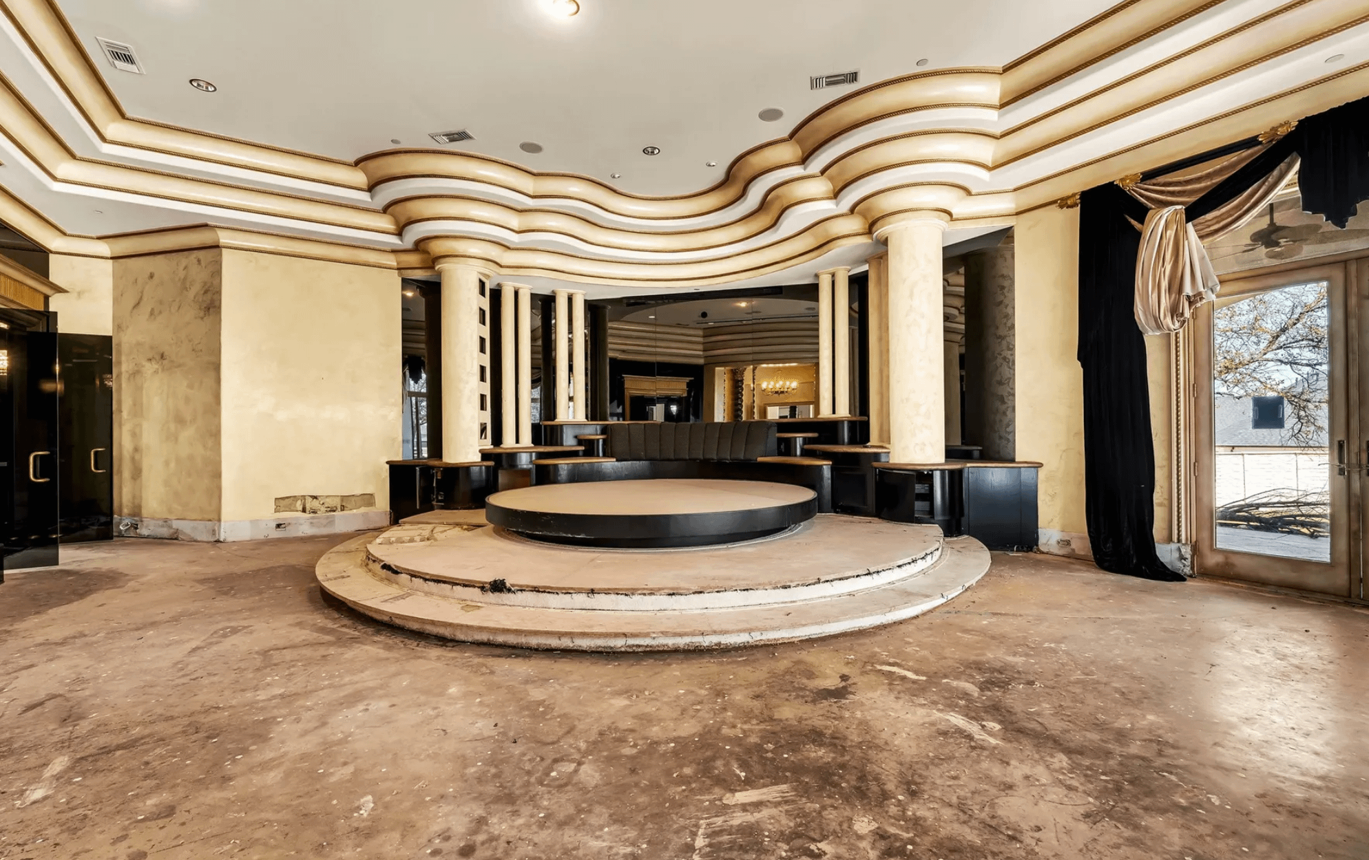 Deion Sanders' Former Mega Home In Prosper, Texas (PHOTOS)