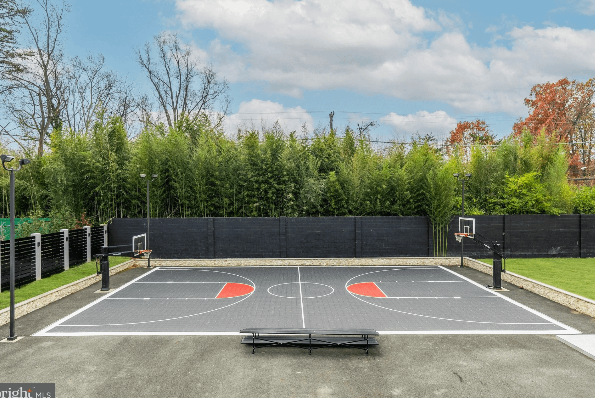 10k Square Foot Contemporary Home In Maryland (PHOTOS)