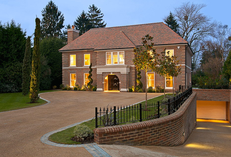 Mansions By Style - Homes of the Rich