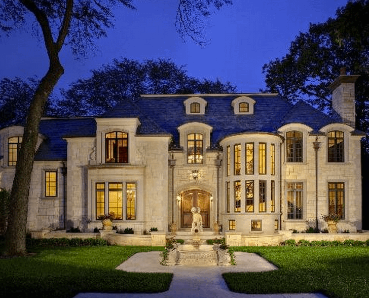 Mansions By Style - Homes of the Rich