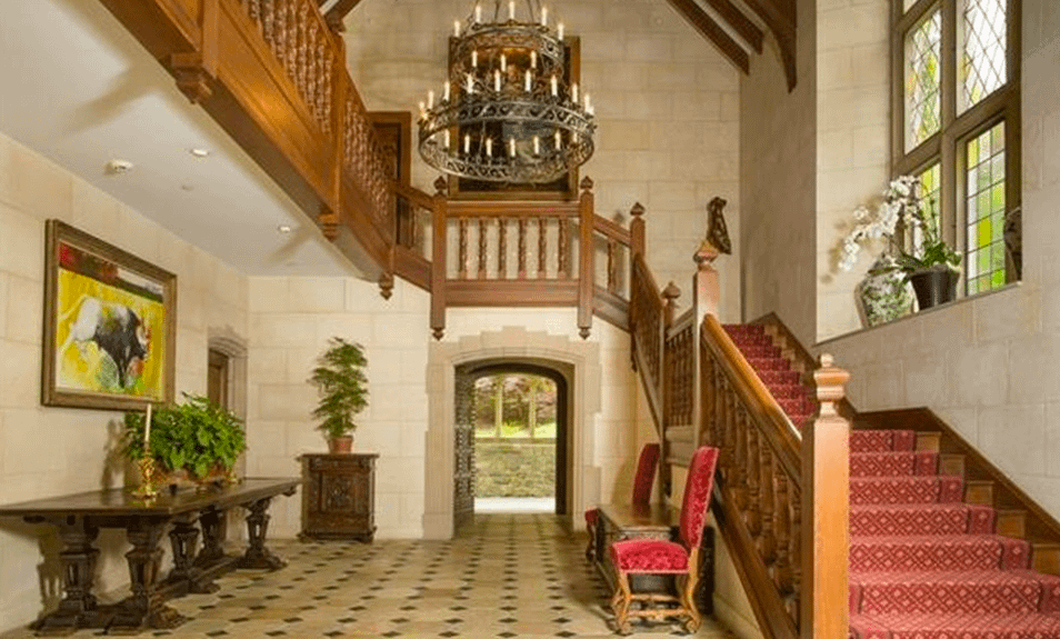 Historic 250 Acre Estate In Millbrook, New York - Homes of the Rich