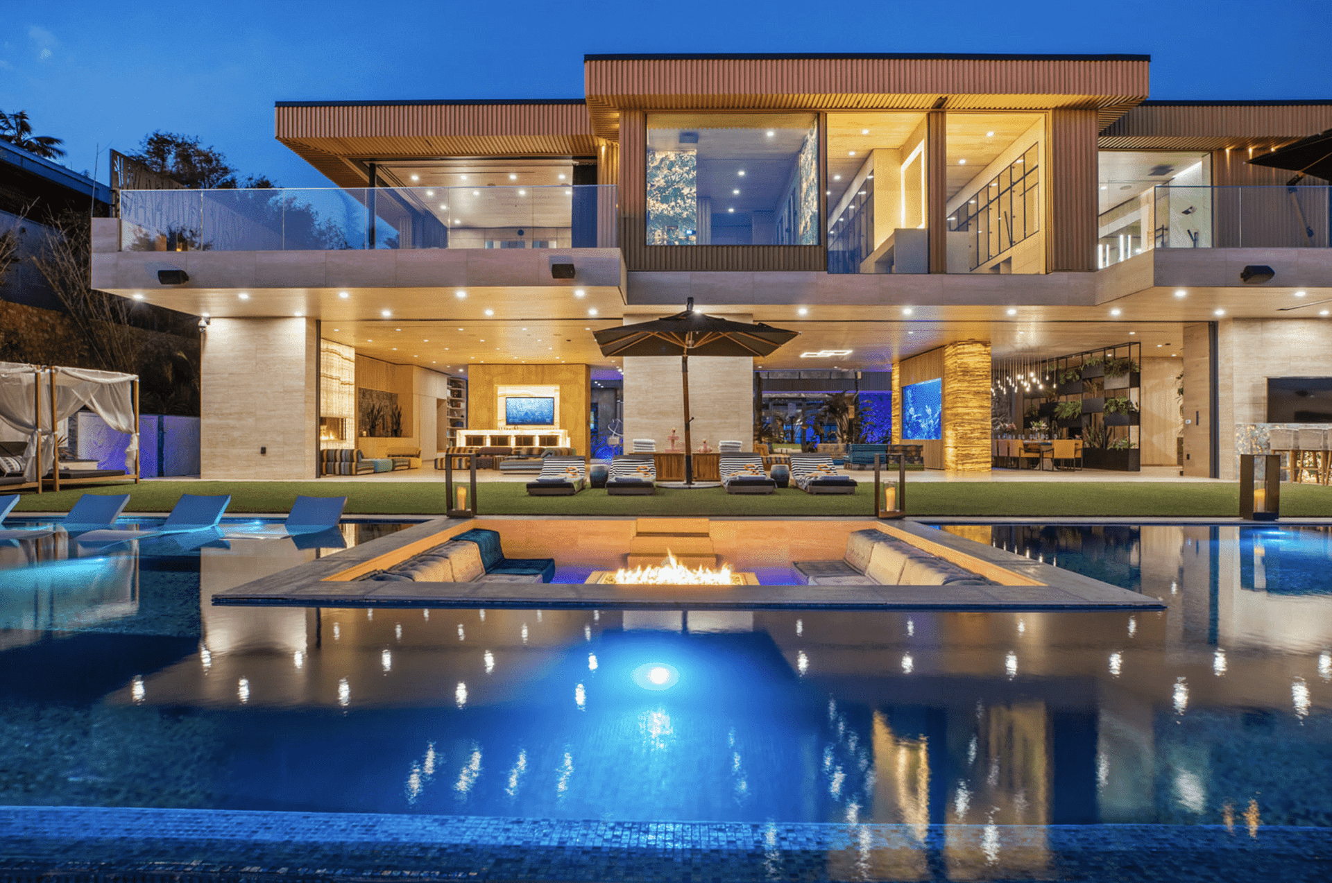 $58 Million Modern New Build In Malibu, California (PHOTOS)