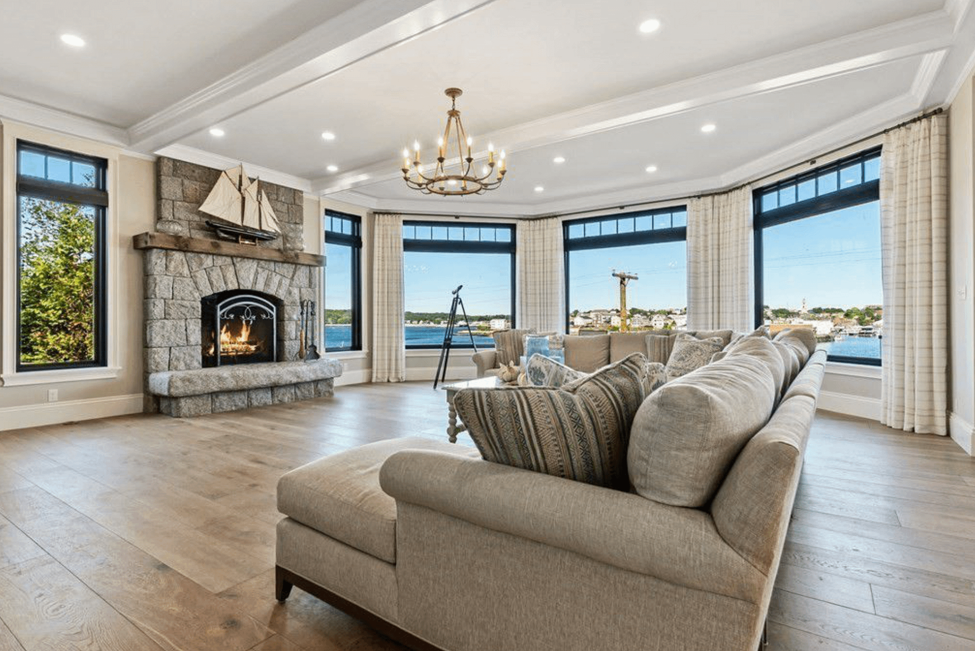 $5 Million Waterfront Home In Massachusetts (PHOTOS)