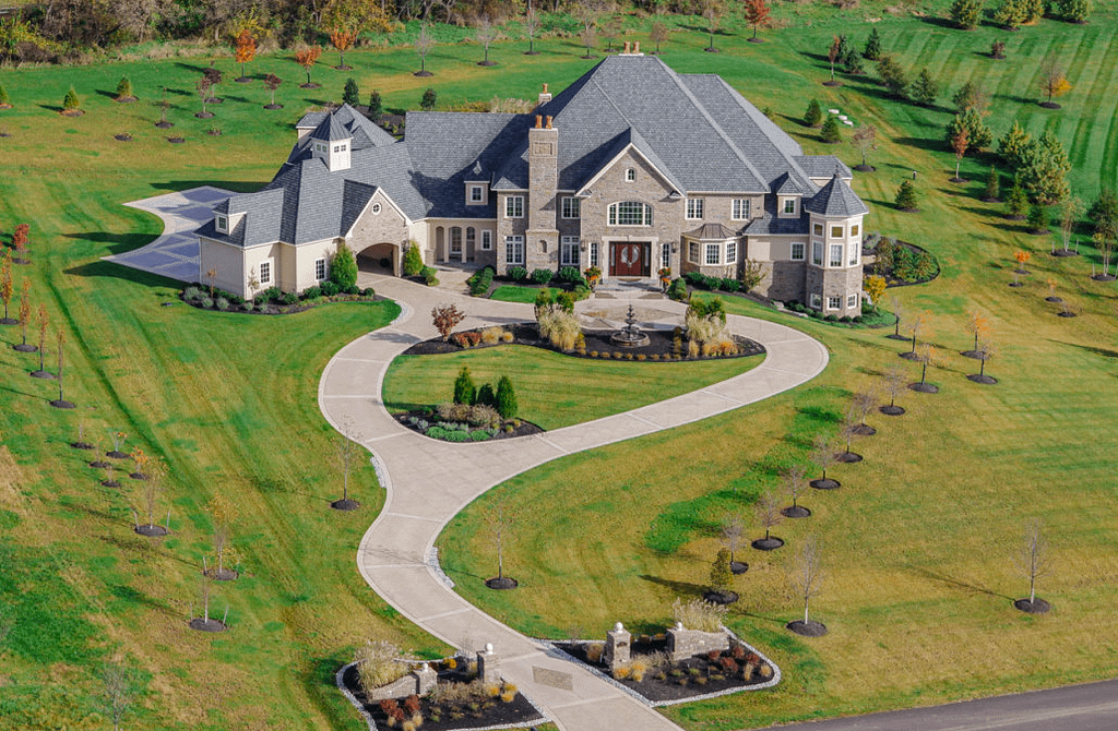 A Closer Look at the Insanely Gargantuan Mansion in Bell Acres, PA ...
