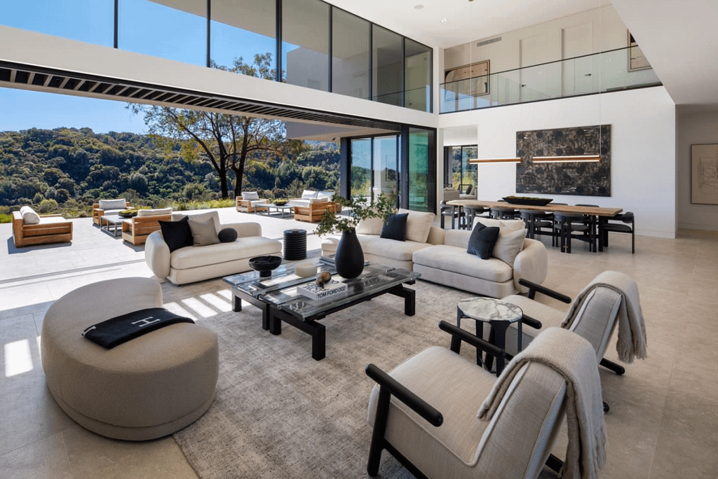 $42 Million Contemporary New Build In California (PHOTOS)