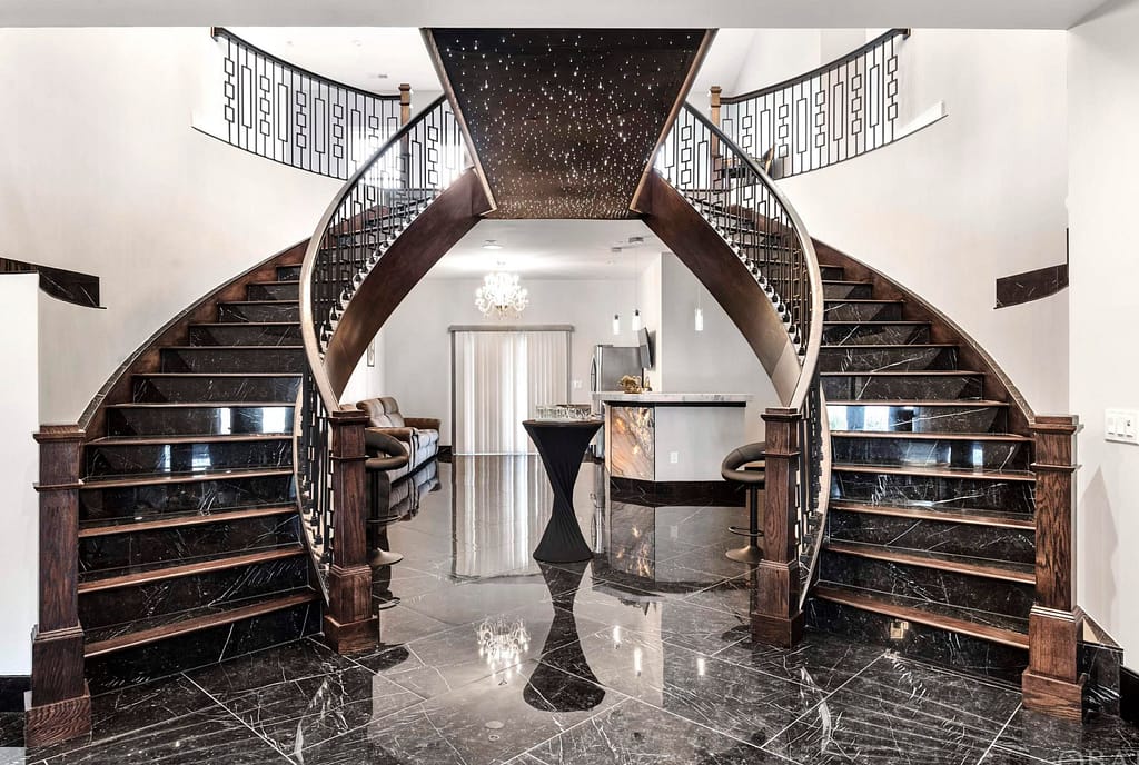 $12.5 Million New Build In Corolla, North Carolina (PHOTOS)