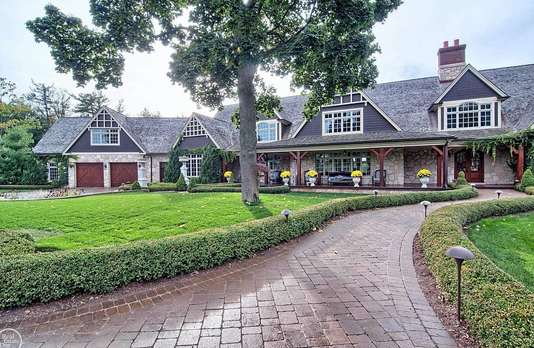 12 Acre Estate In Rochester, Michigan (PHOTOS)