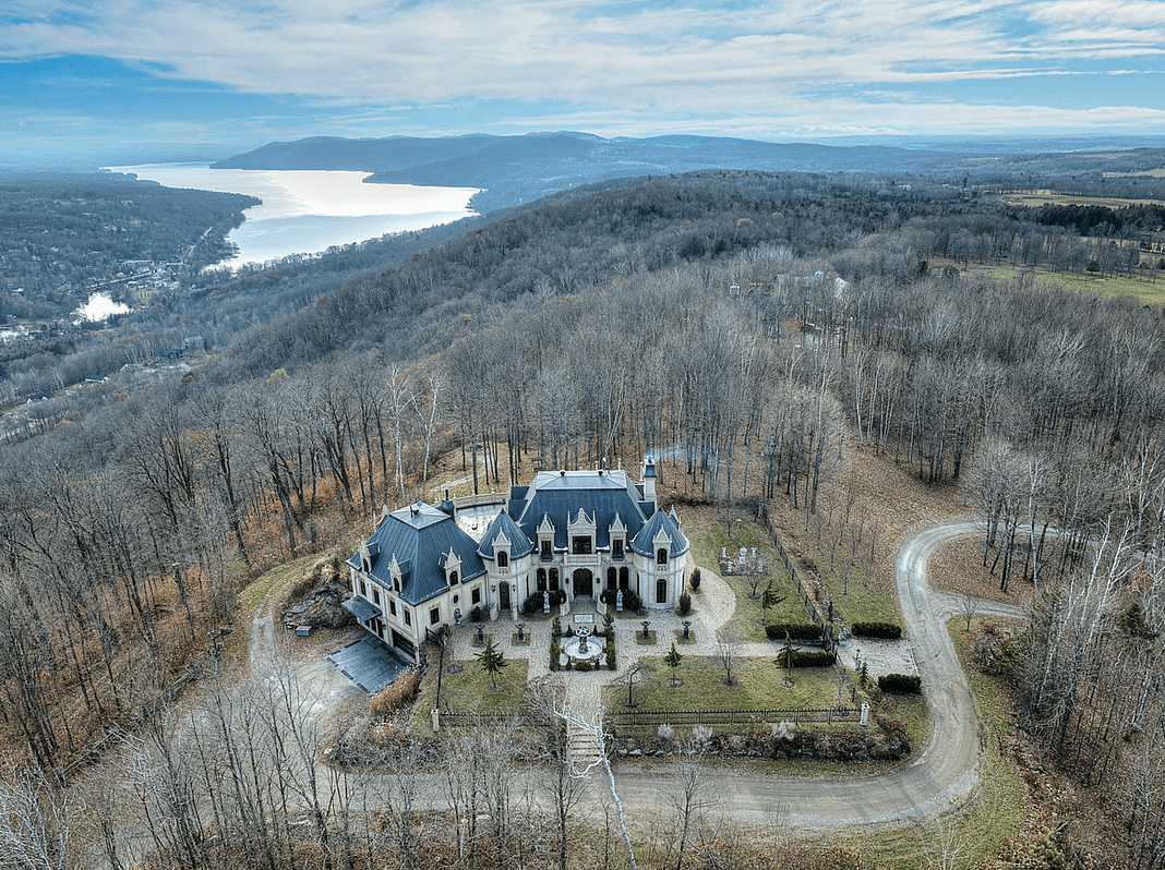 French Style Home On 23 Acres In Quebec, Canada (PHOTOS)