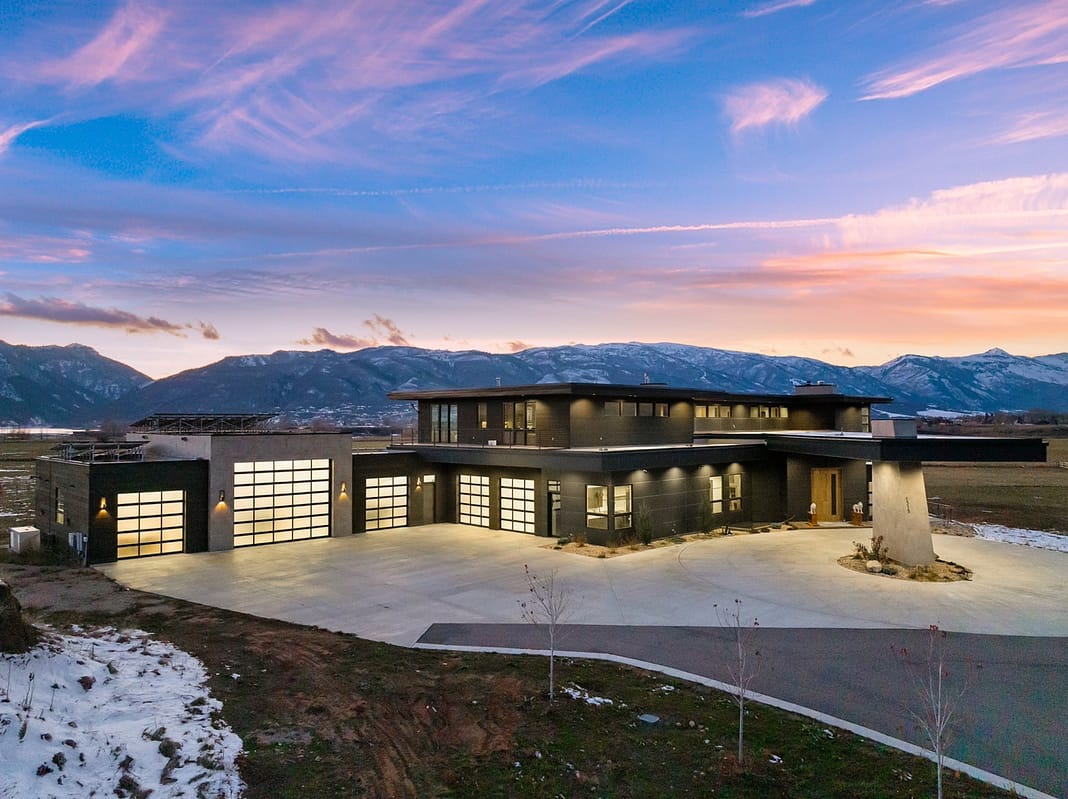 $8 Million Contemporary Home In Huntsville, Utah (PHOTOS)