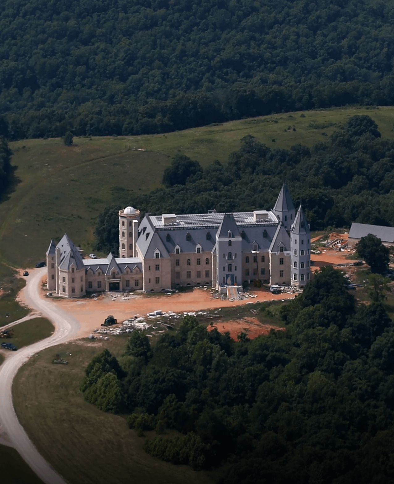 Pensmore - A 72,000 Square Foot Mega Home In Missouri