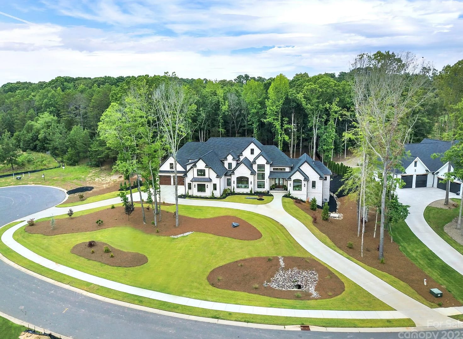 Luxury New Build In Fort Mill, South Carolina (PHOTOS)