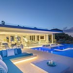 Azure - A Stunning Modern Home In Queensland, AU - Homes of the Rich