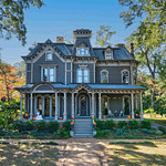 Inside The Stranger Things Home (PHOTOS)