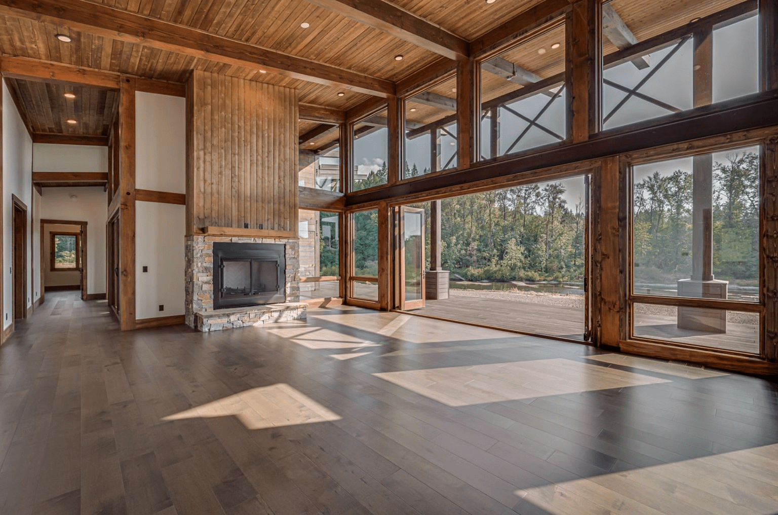 Contemporary Riverfront New Build In Washington (PHOTOS)