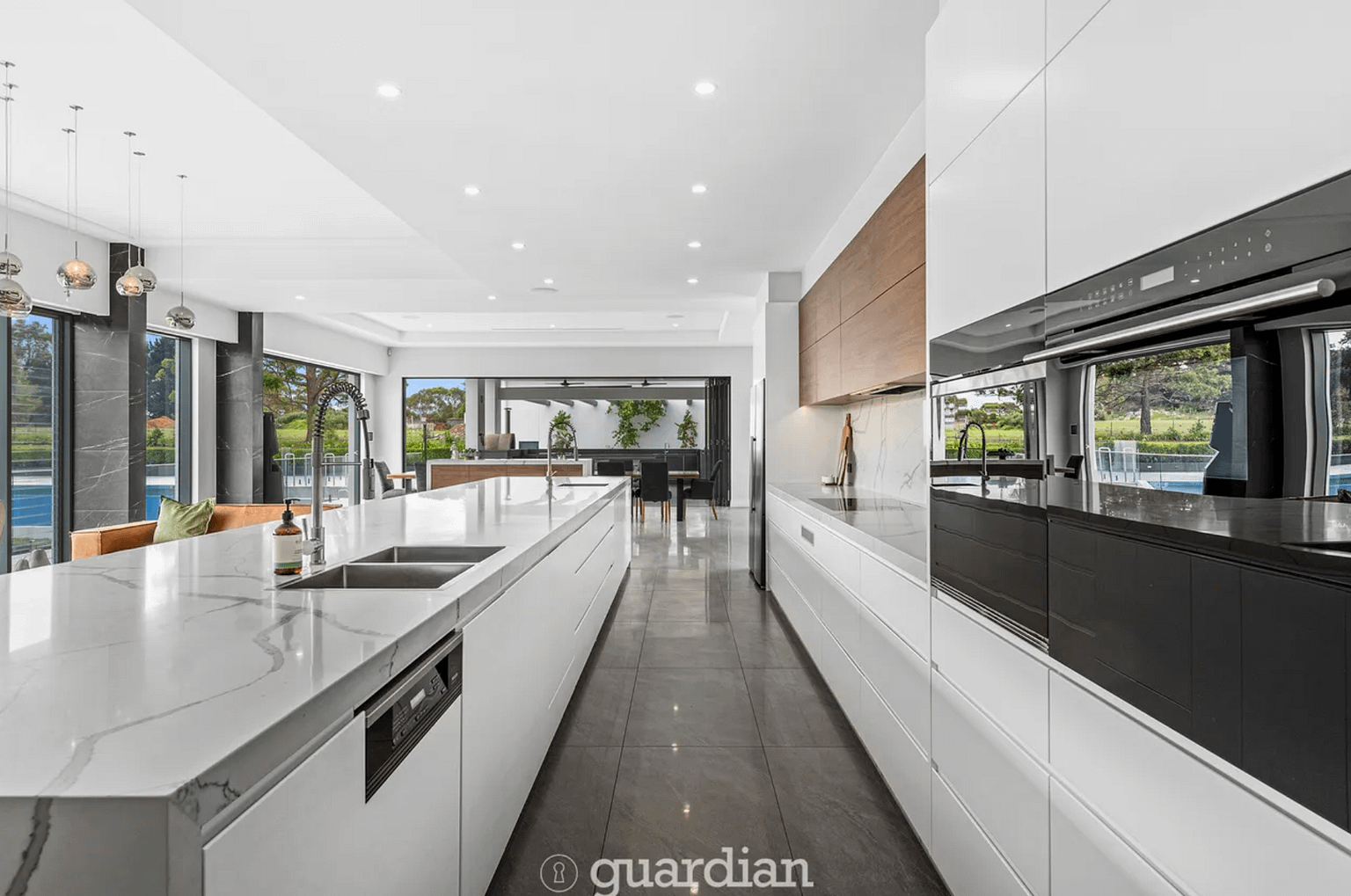 5 Acre Estate In New South Wales, Australia (PHOTOS)