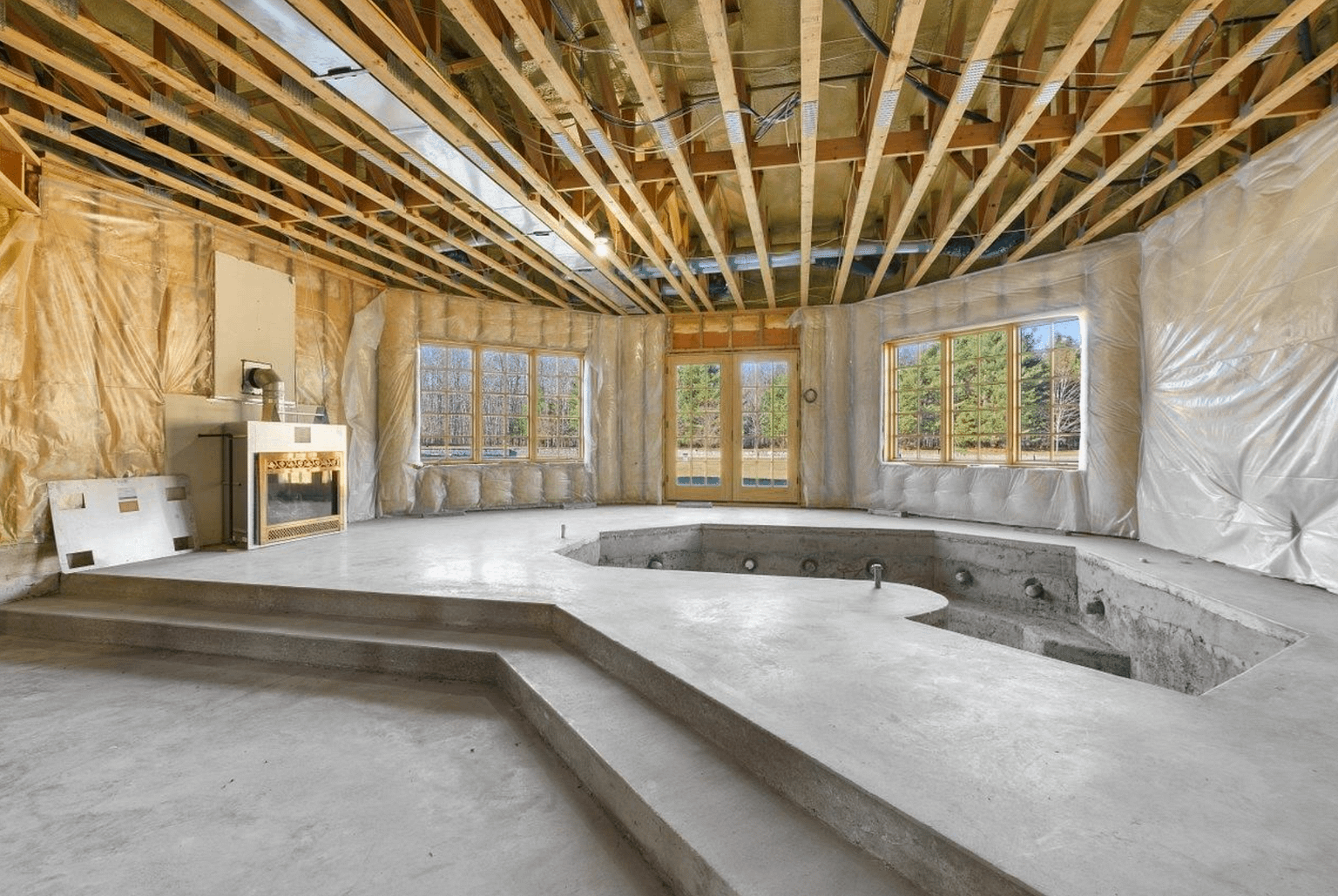 Unfinished 22,000 Square Foot Home In Wisconsin (PHOTOS)