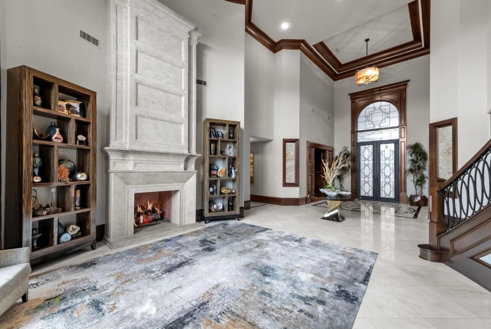 Texas Home With Indoor B-Ball Court & Bowling Alley (PHOTOS)