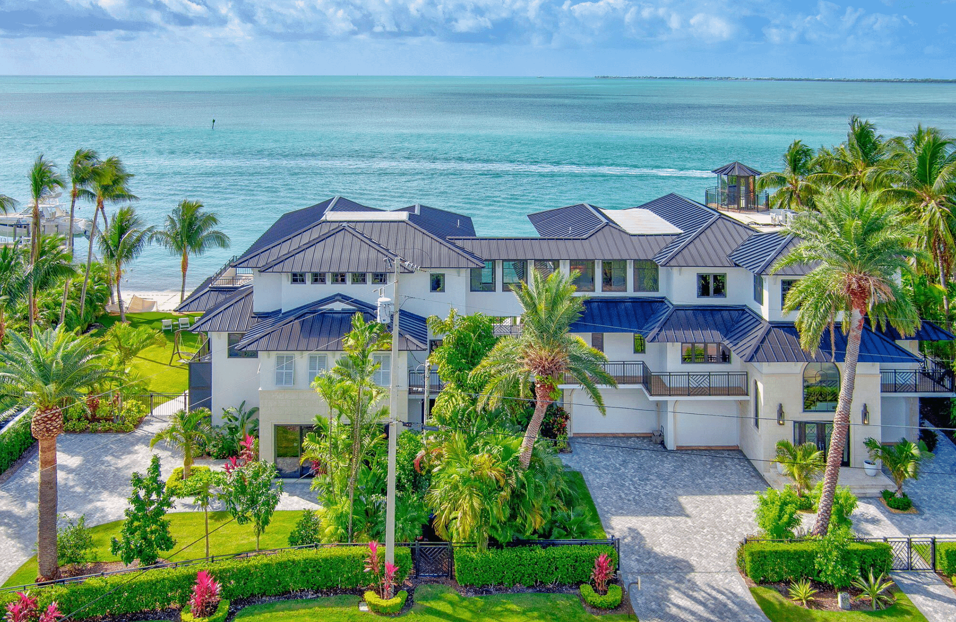 $17 Million Beachfront Home In Key Colony Beach, Florida