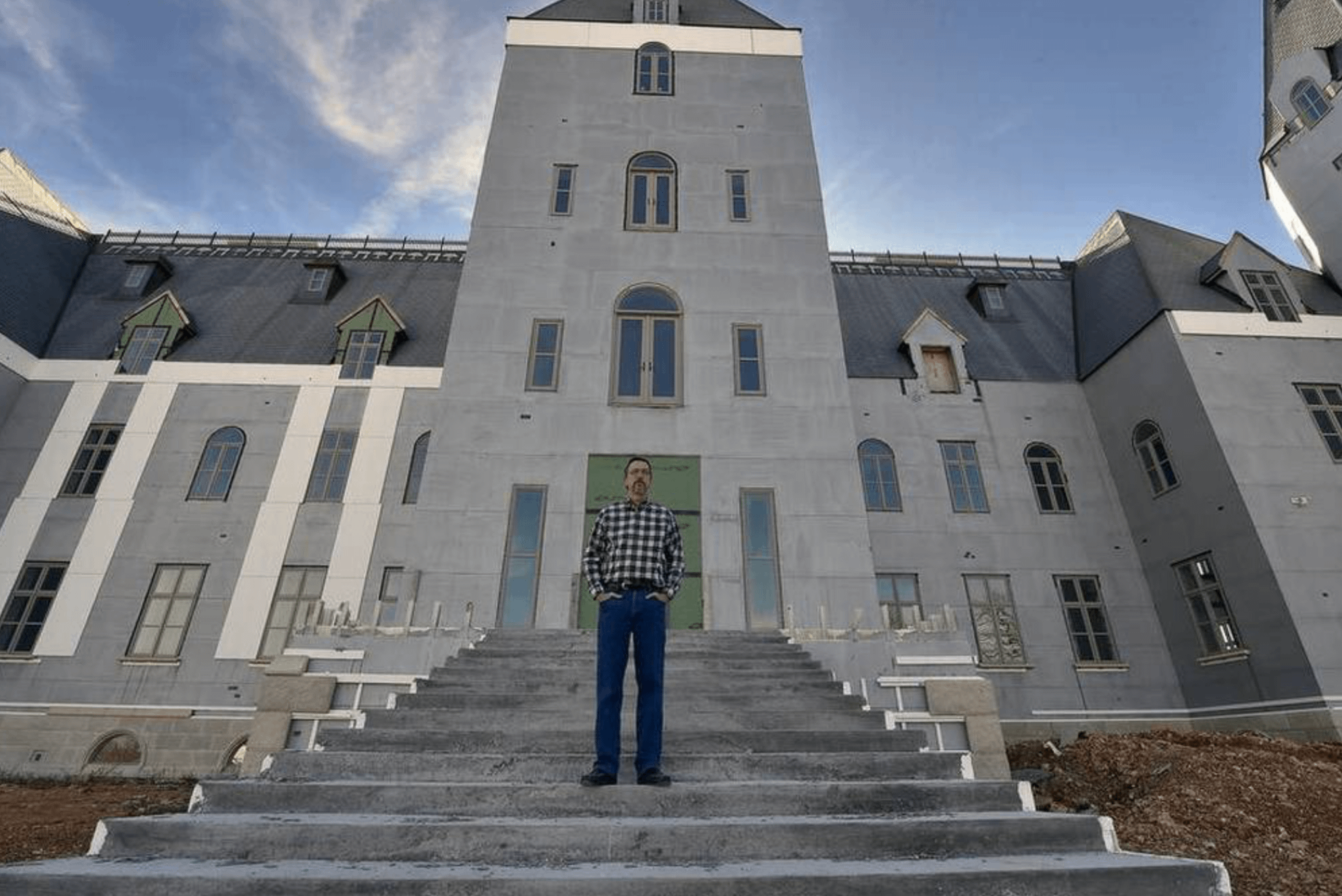 Pensmore - A 72,000 Square Foot Mega Home In Missouri