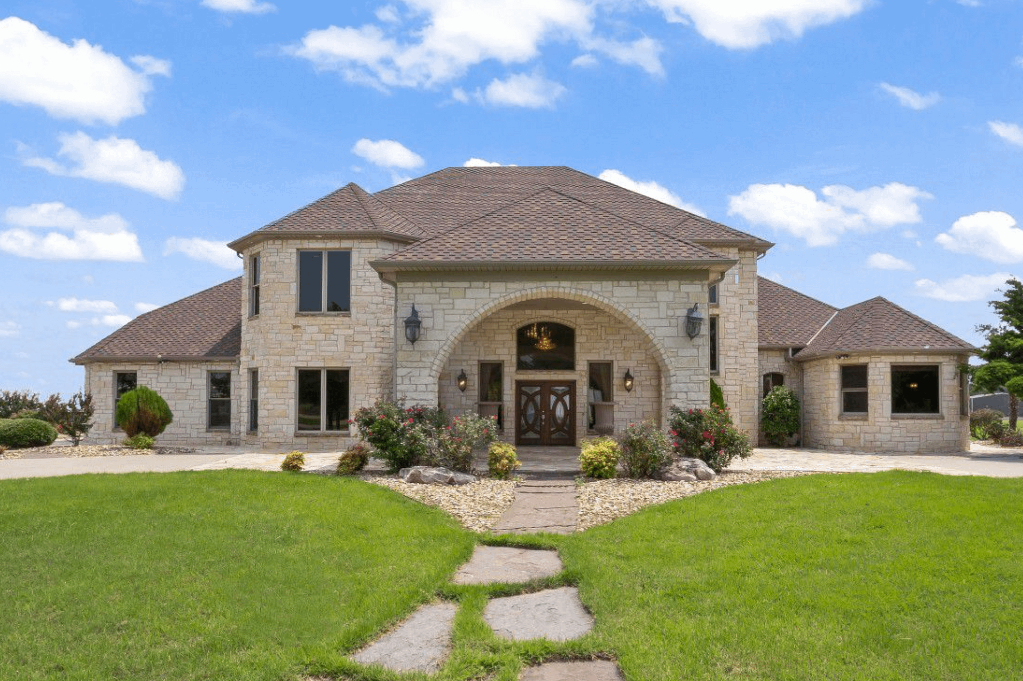 254 Acre Estate For Sale In Sumner, Texas (PHOTOS)