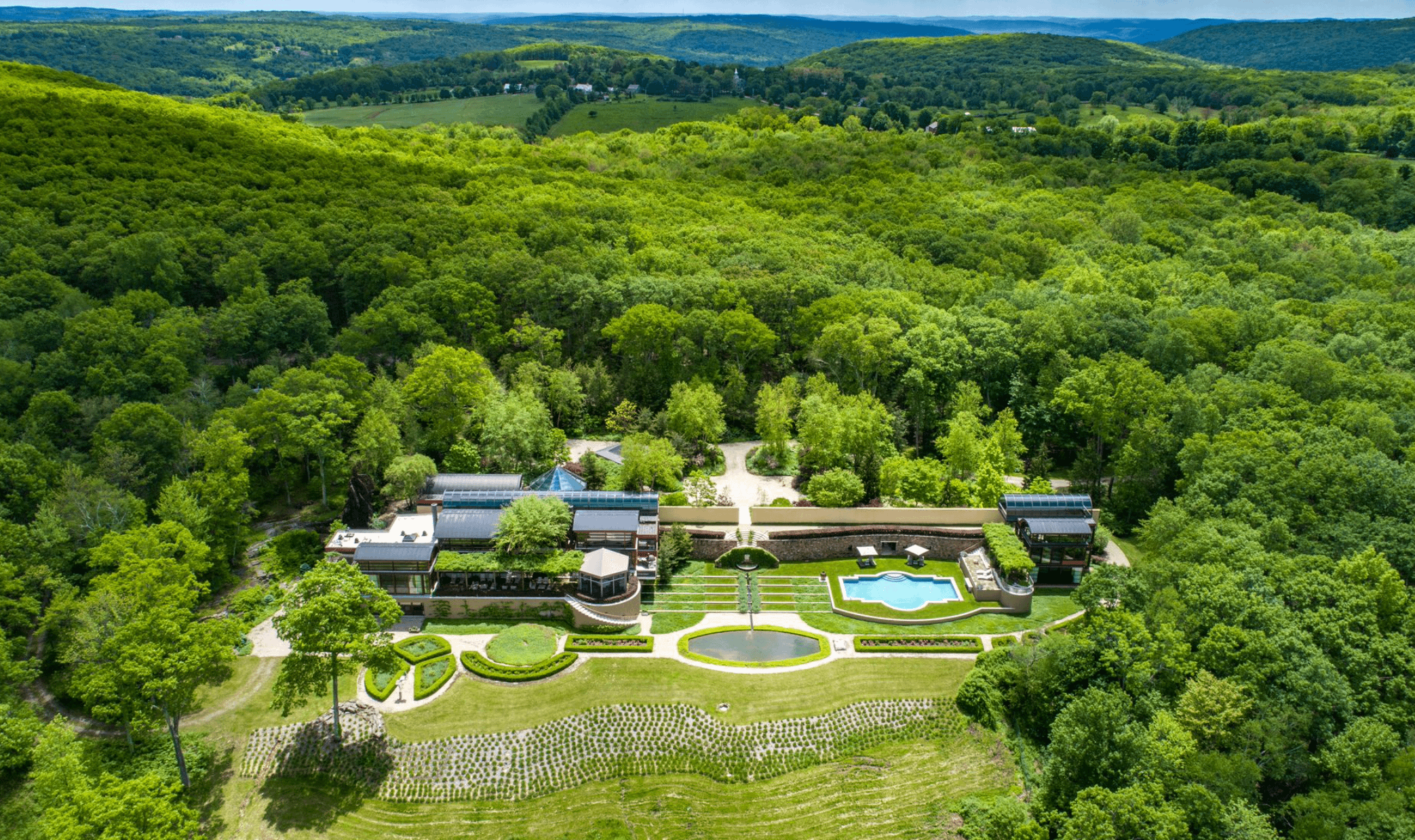 $19 Million Hillside Estate In New Preston, Connecticut (PHOTOS)