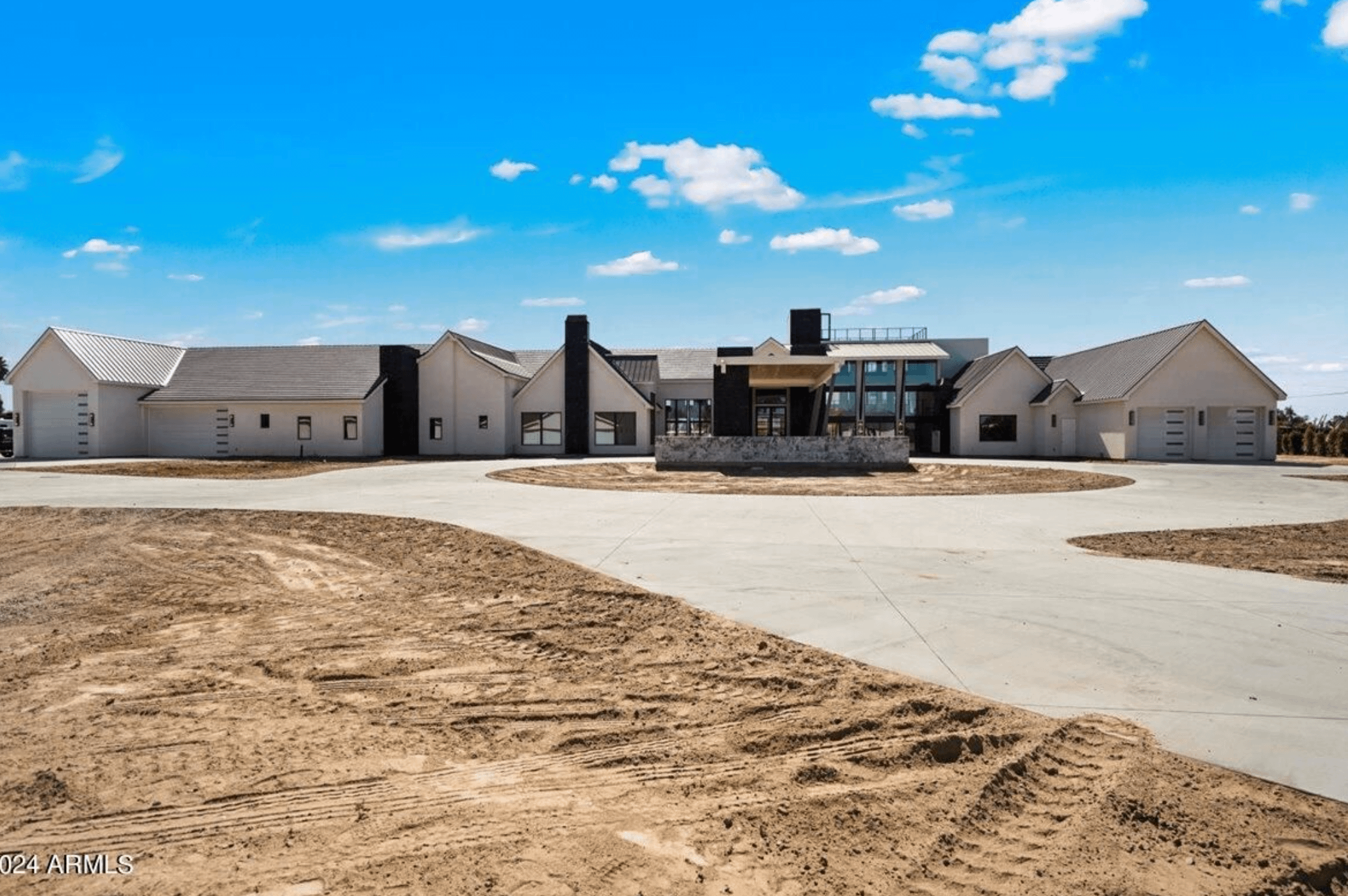 Massive Amenity-Filled Arizona Compound Lists For $24 Million