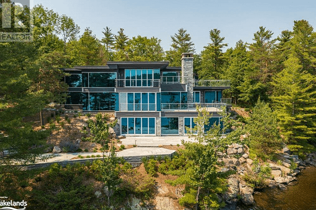 11 Acre Private Island In Ontario, Canada (PHOTOS)