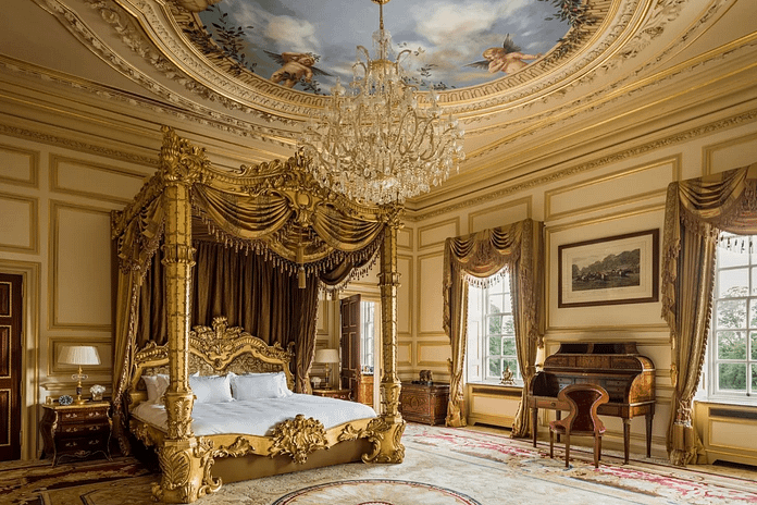 Historic 42 Acre Estate In England (PHOTOS + FLOOR PLANS)