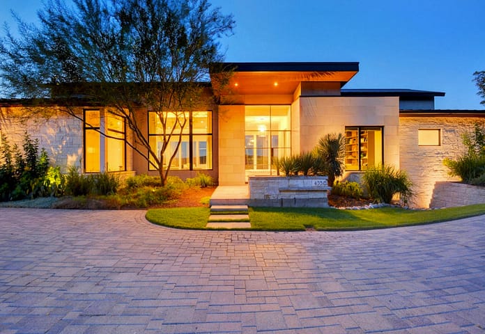 $5.595 Million Contemporary Home In Austin, TX - Homes of the Rich