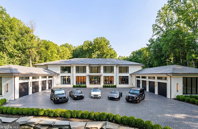 Homes of the Rich | Luxury Real Estate & Mansions