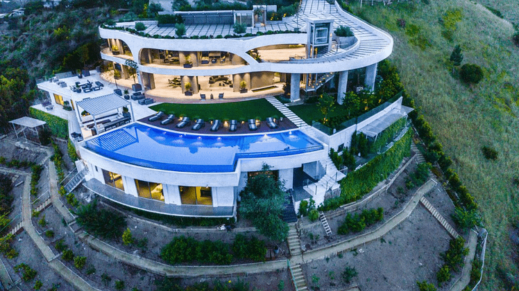 Inside Travis Scott's Modern Los Angeles Home (PHOTOS)