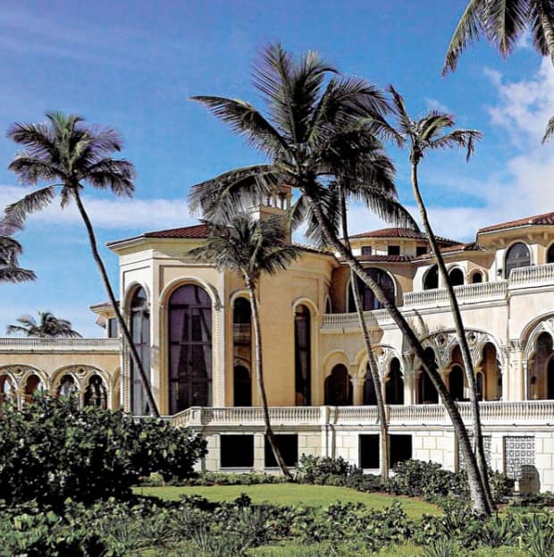 50,000 Square Foot Oceanfront Mega Estate (PHOTOS)