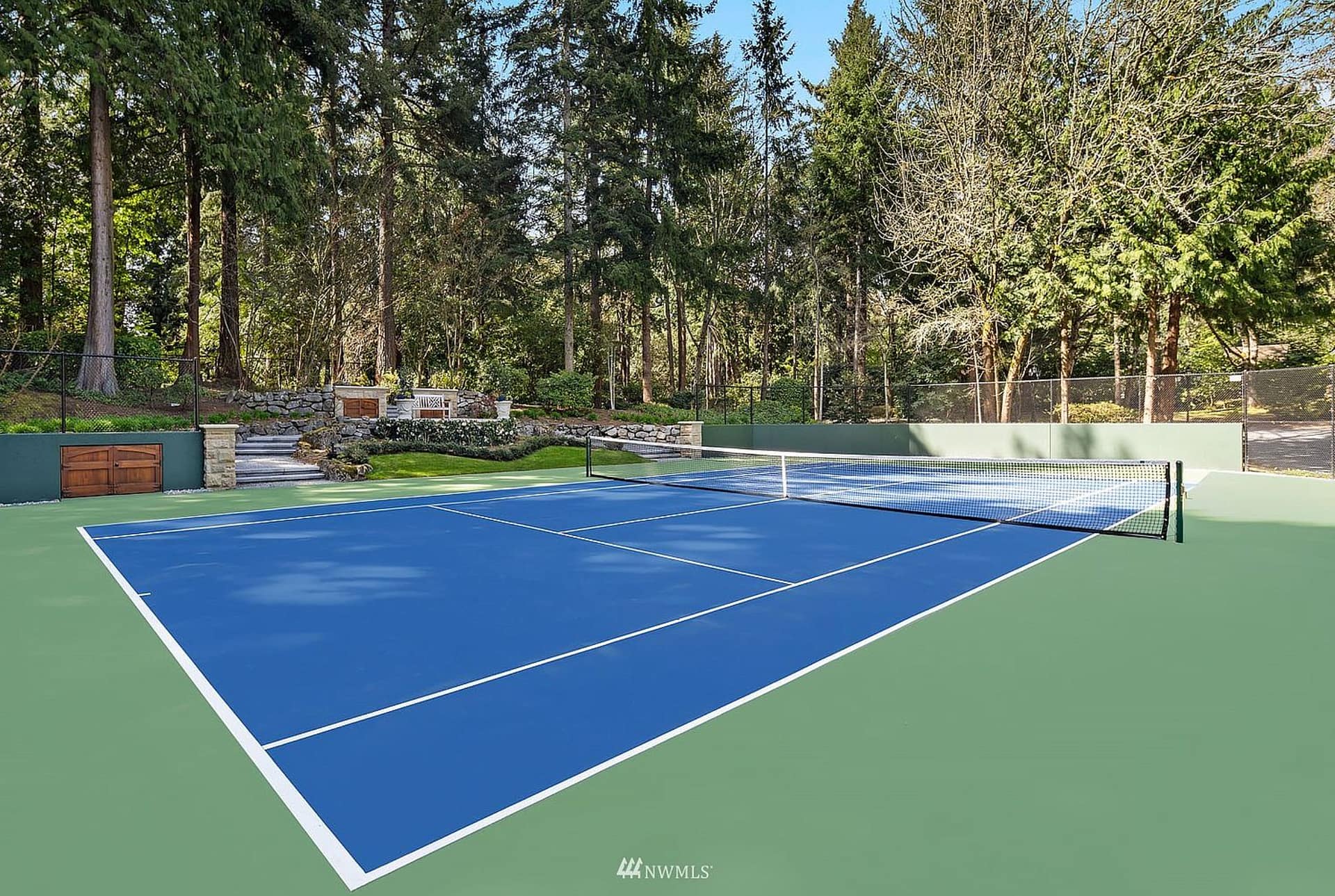 $70 Million Lakefront Estate In Hunts Point, Washington