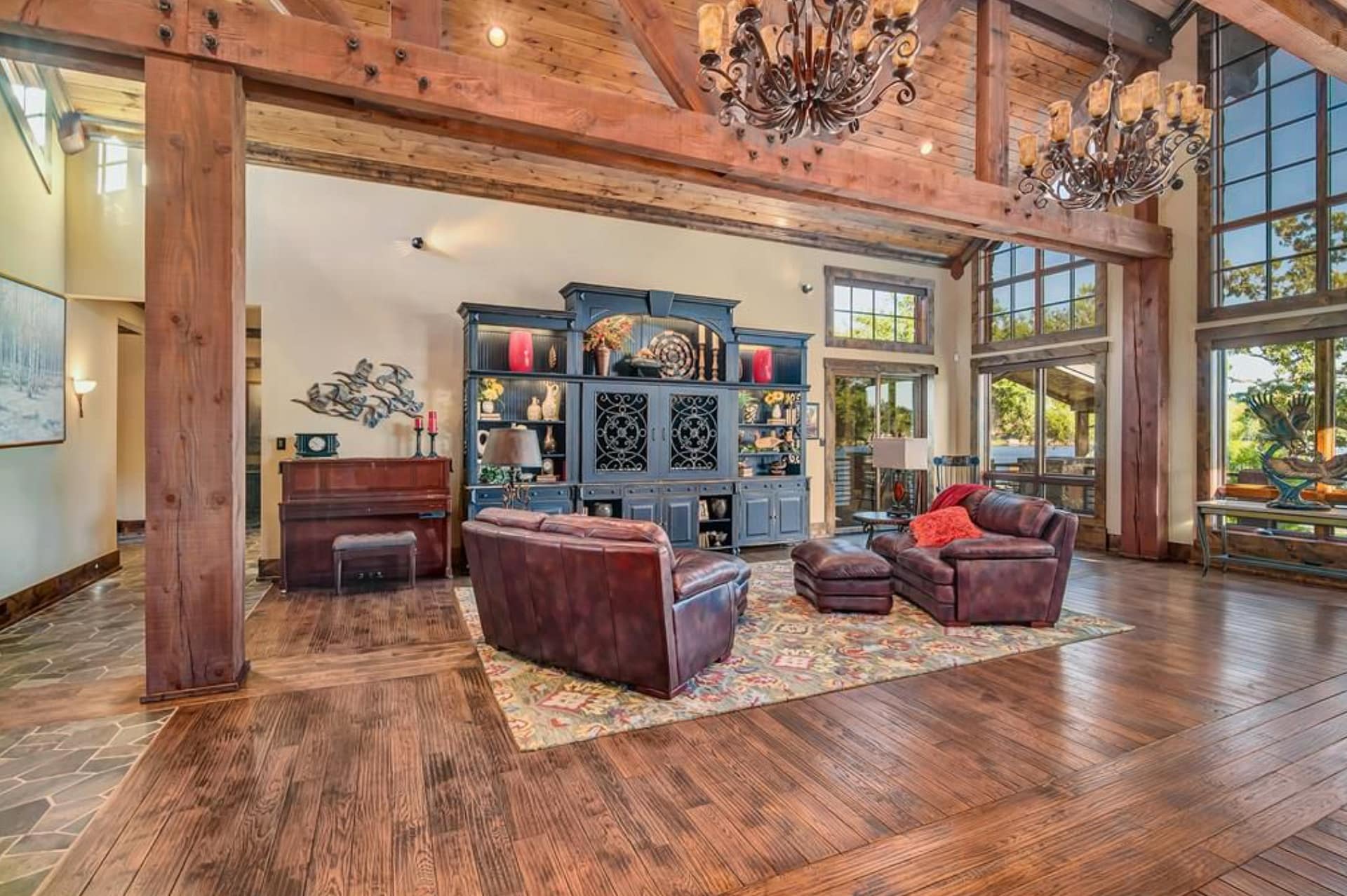 $6.9 Million Lakefront Home In Mabank, Texas (PHOTOS)