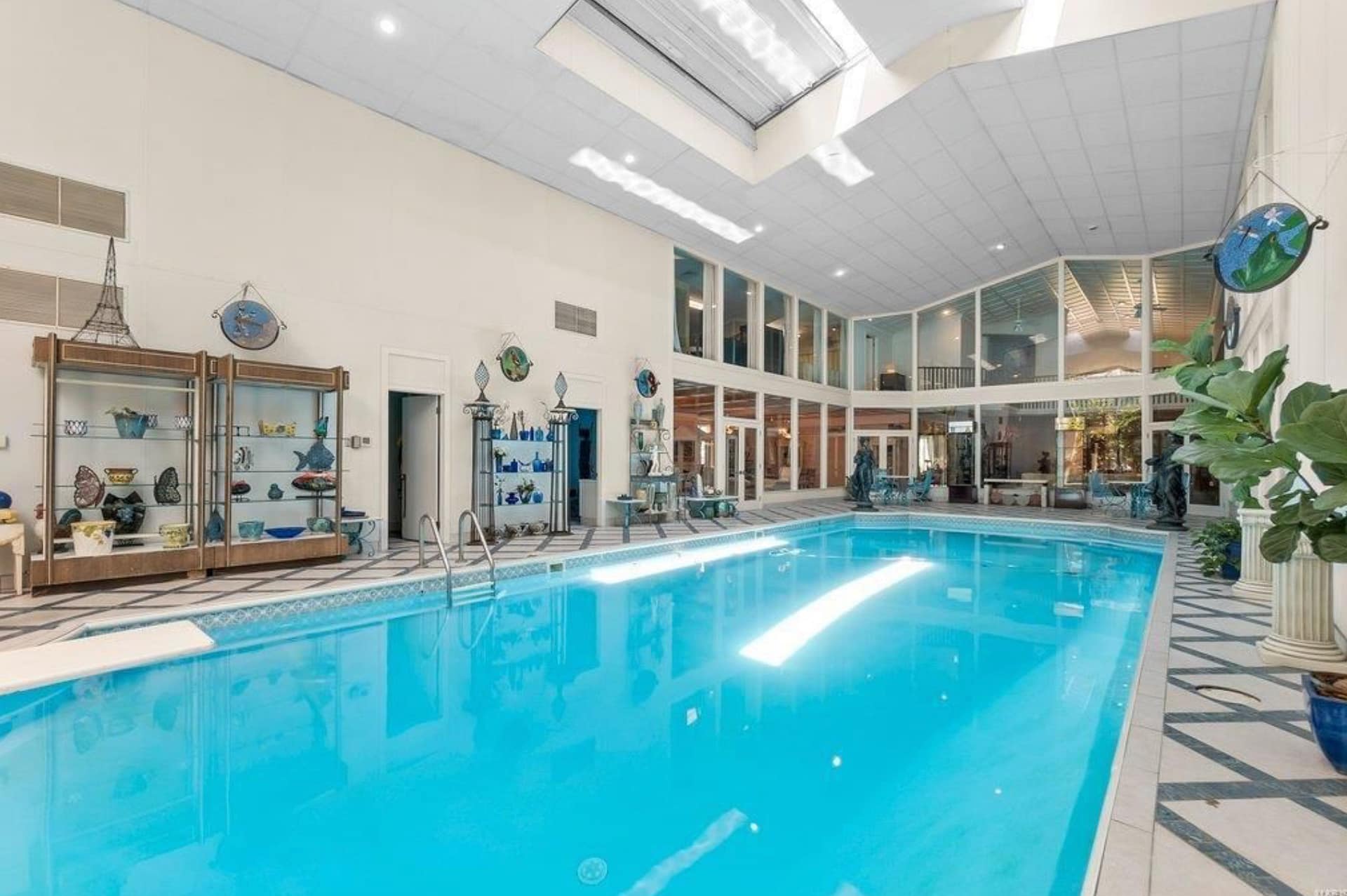 Unique Missouri Home on 11 Acres With Indoor Pool (PHOTOS)