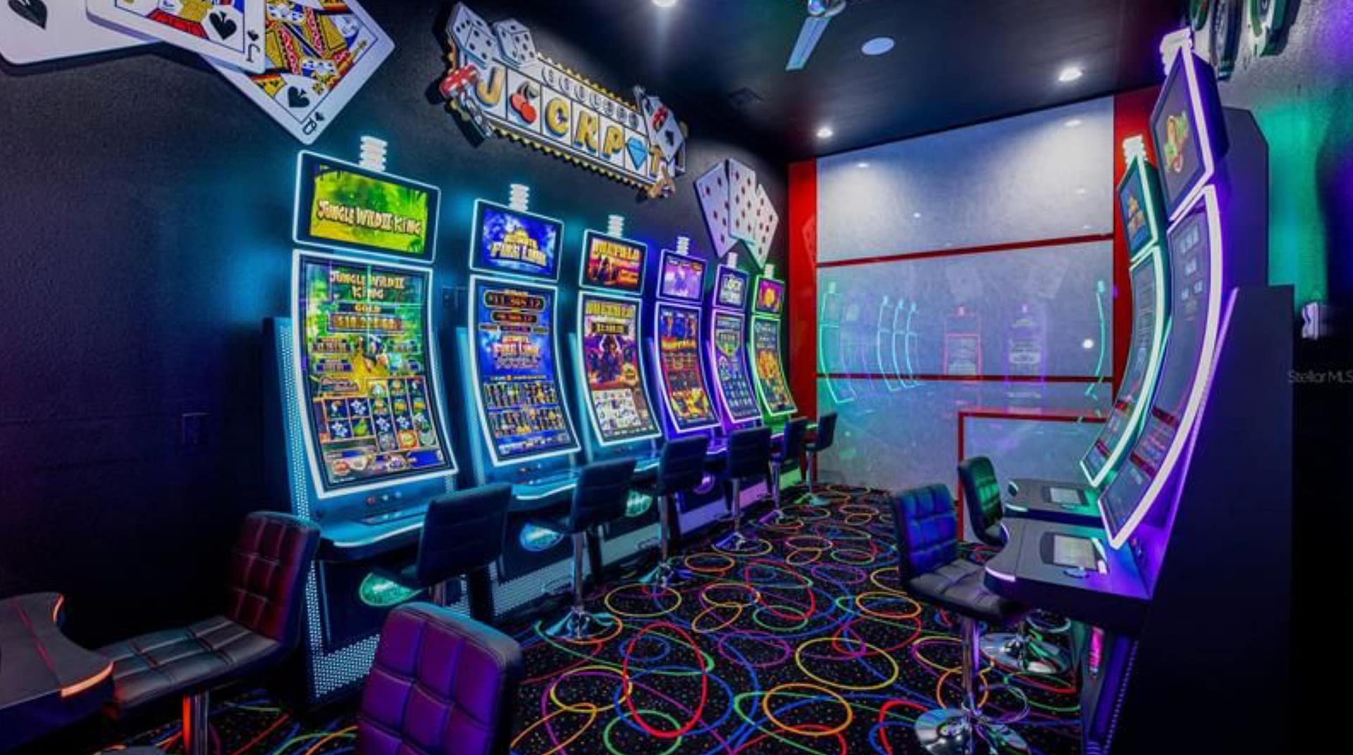 Florida Home With Its Own Casino & Arcade (PHOTOS)