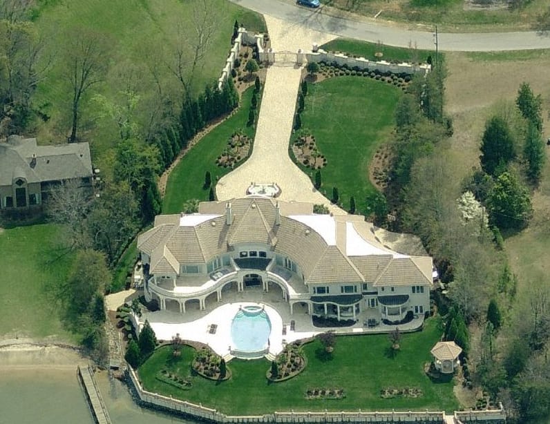 A look at some Mansions - 58 - Homes of the Rich