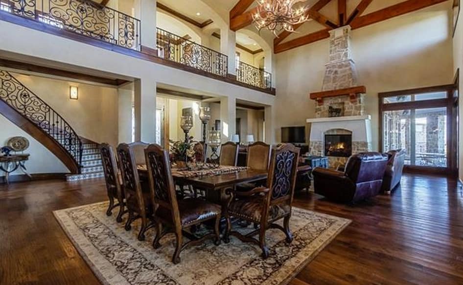 Trio Texas Ranch - A 40 Acre Ranch In Sanger, TX - Homes of the Rich