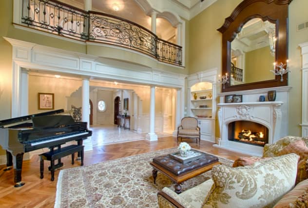 Pictures - Homes of the Rich