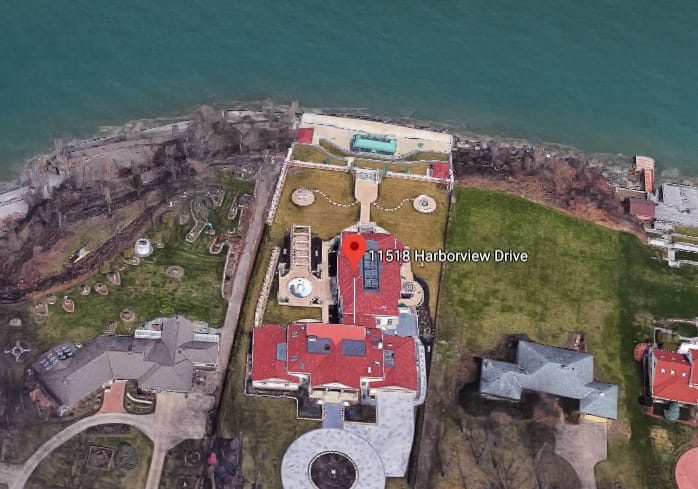 Ohio Lakefront Home With 2-Story Indoor Pool