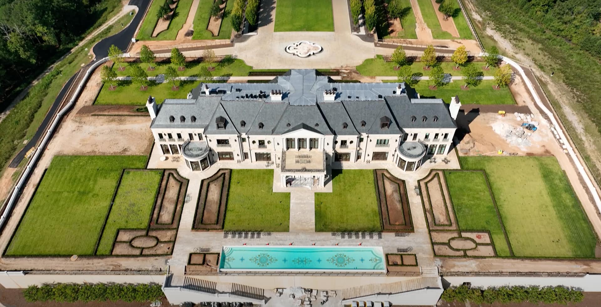 Tyler Perry's $100 Million Mega Home (PHOTOS + VIDEO)