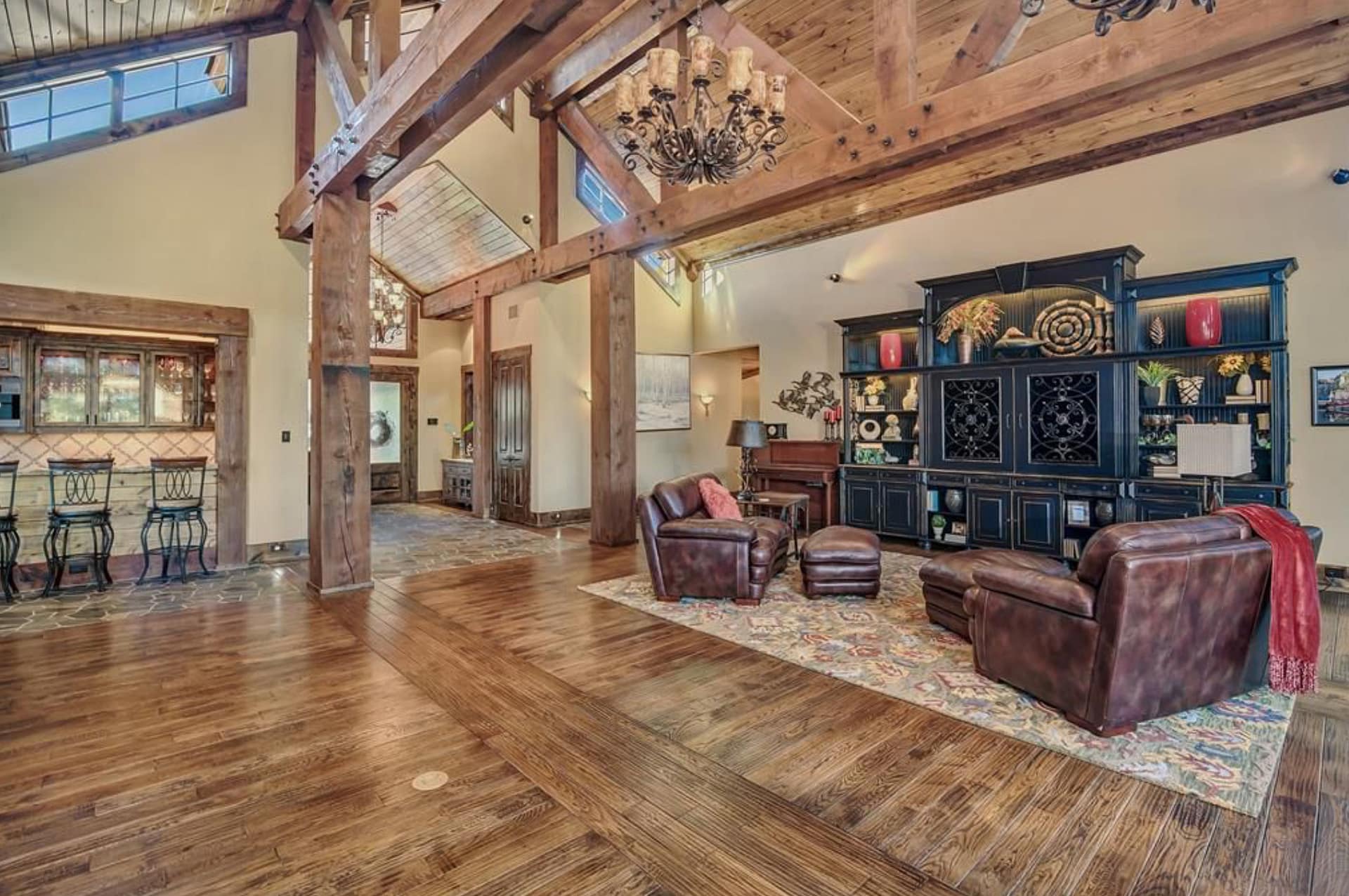 $6.9 Million Lakefront Home In Mabank, Texas (PHOTOS)