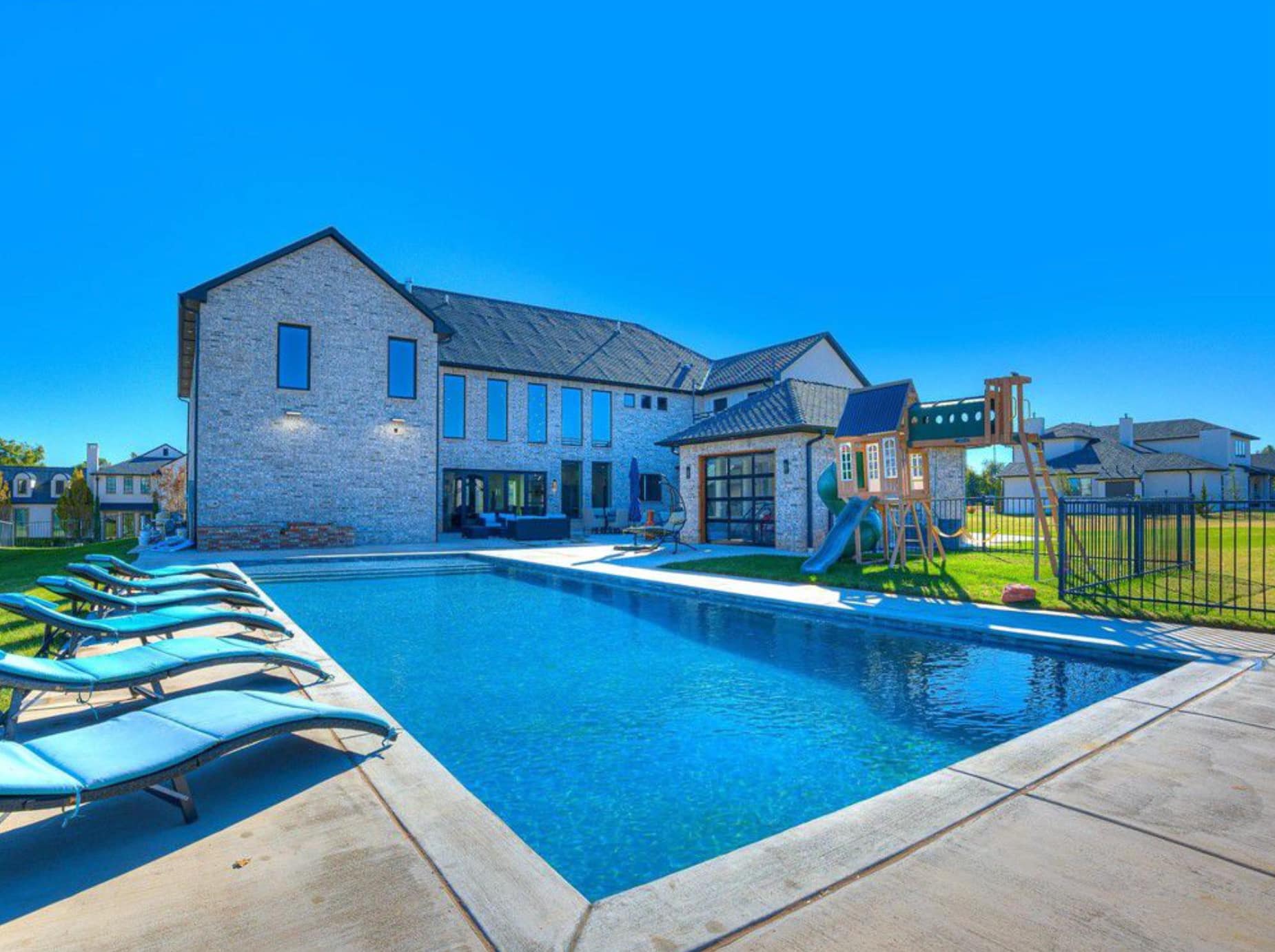 Oklahoma Home With Pool & 6-Car Garage (PHOTOS)