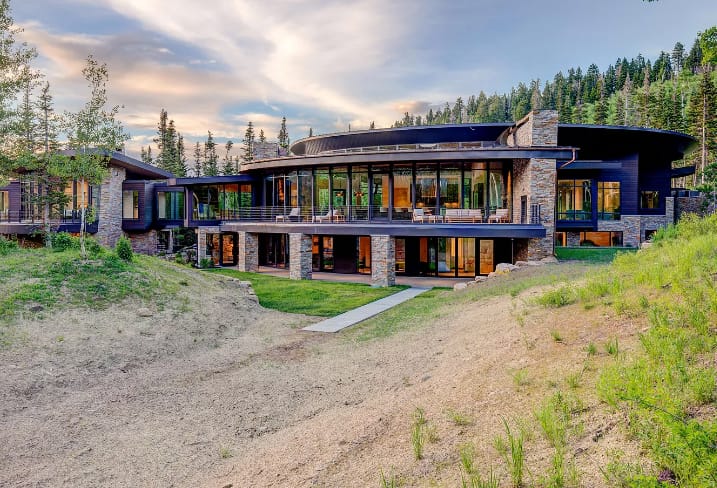 Stunning Mountaintop New Build In Park City, Utah - Homes of the Rich