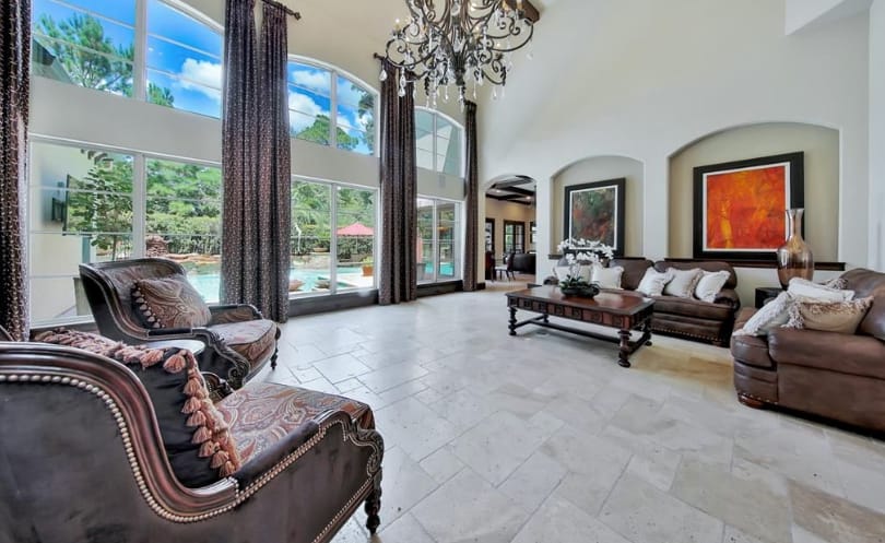 10,000 Square Foot Home In The Woodlands, Texas - Homes of the Rich