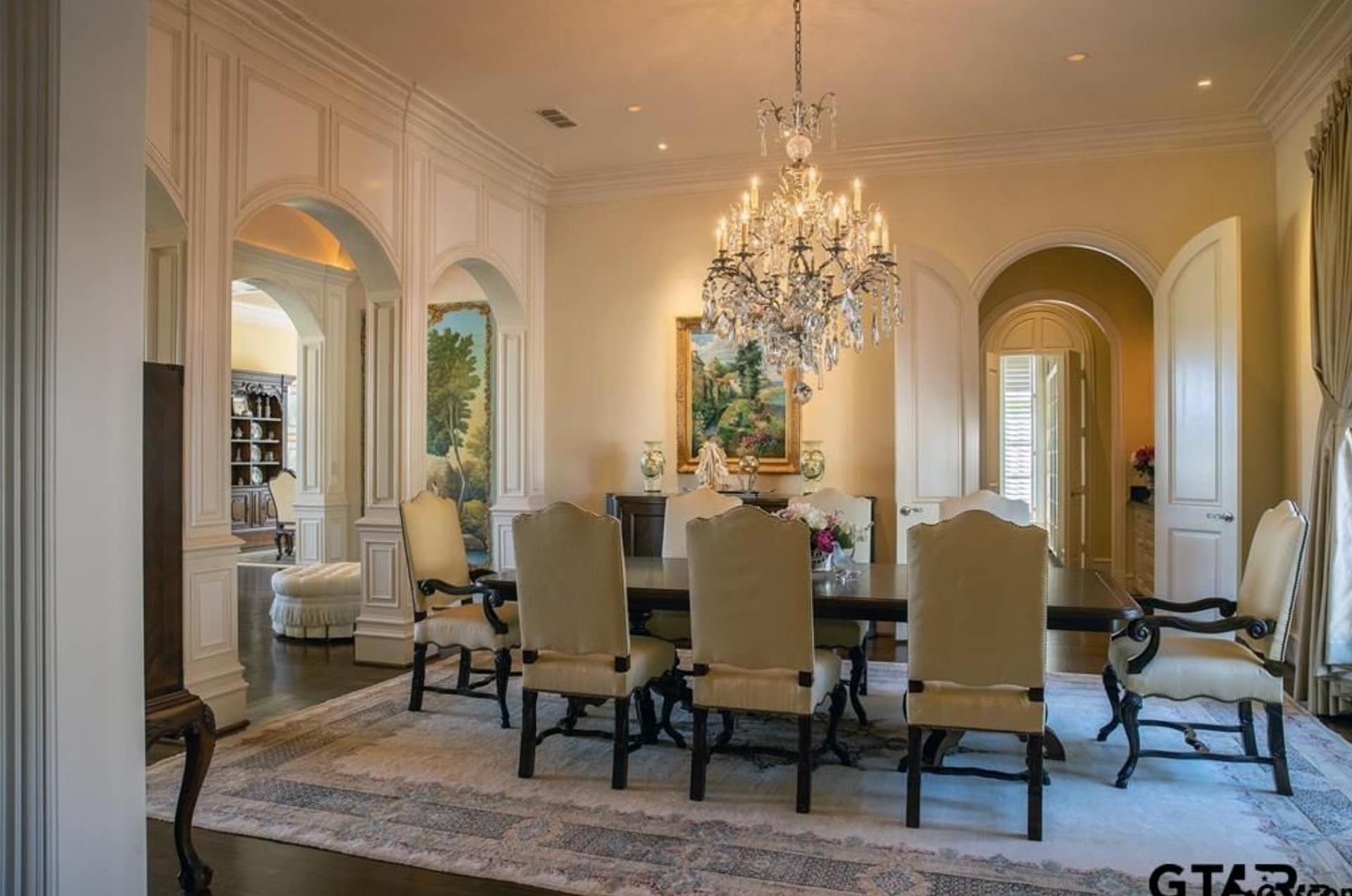 $4 Million Brick & Stone Home In Tyler, Texas (PHOTOS)